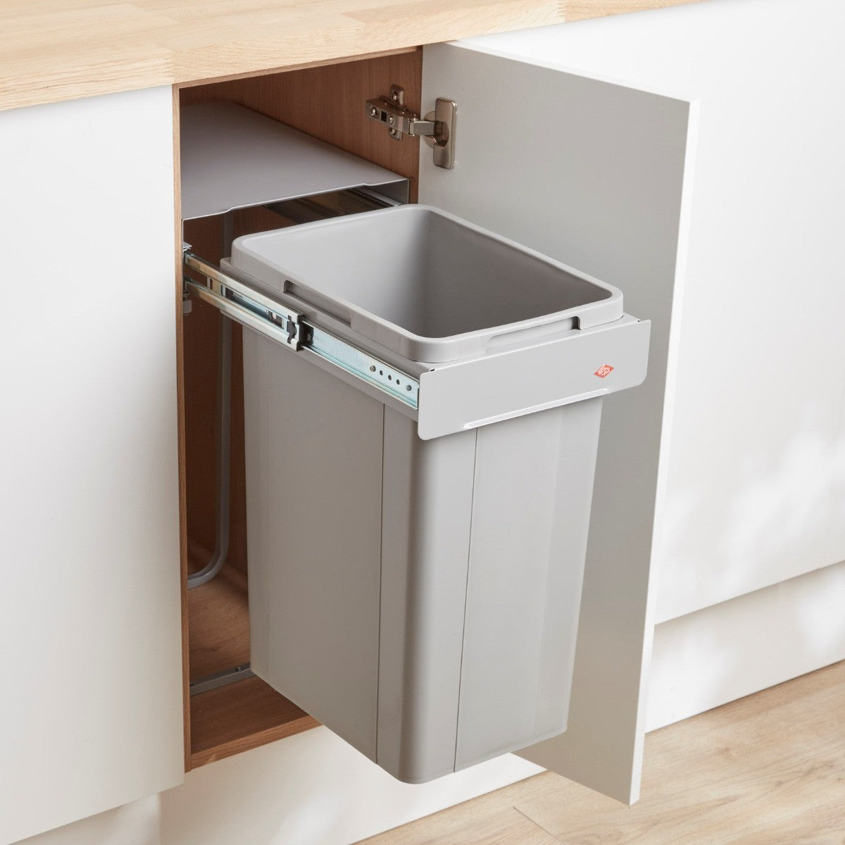 Wesco Bio Single Compartment Pull-Out Bin 26L 300mm Hinged Door ...